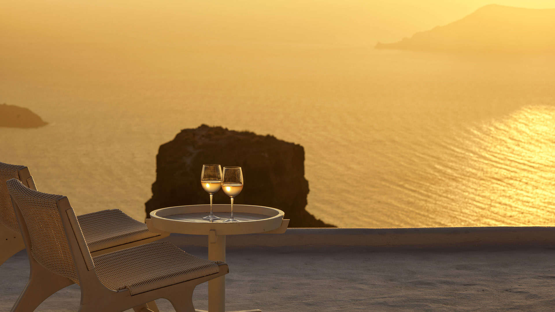 Astra Suites wins Gold at Greek Hospitality Awards 2018 | Astra Suites ...